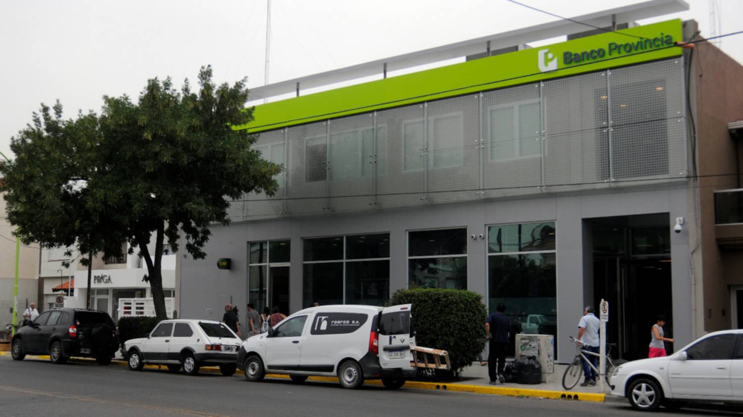 Con cuatro líneas de crédito, el Bapro sale a auxiliar a las pymes