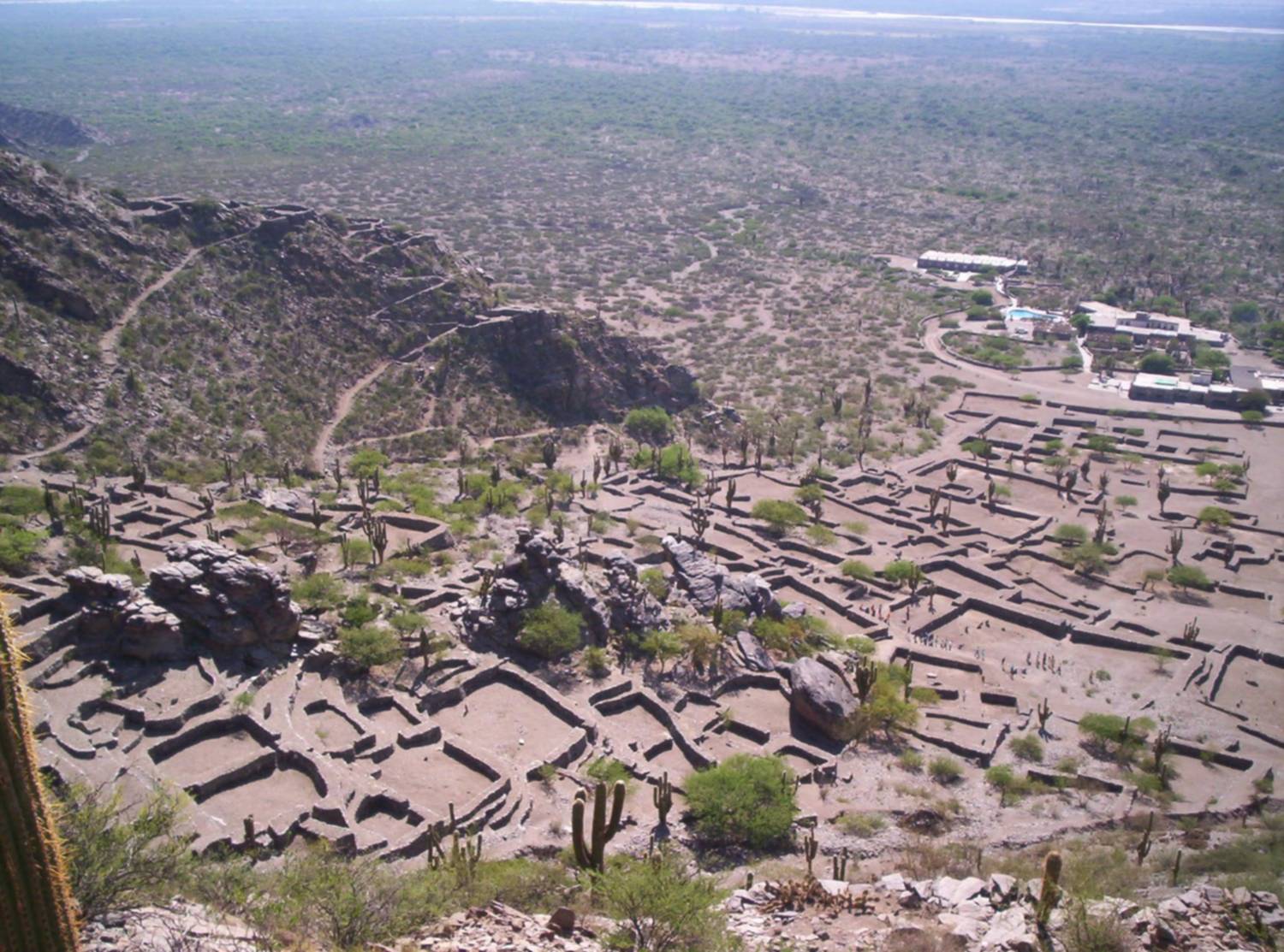 Toda la belleza del circuito de los valles calchaquíes