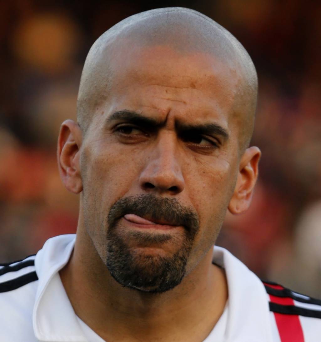 "La Brujita" Verón confirmó que se presentará como candidato a ...