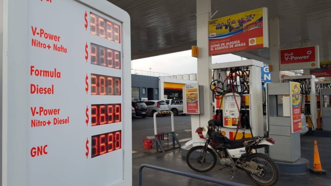 Shell también aumentó el precio de la nafta: así quedaron los valores ...