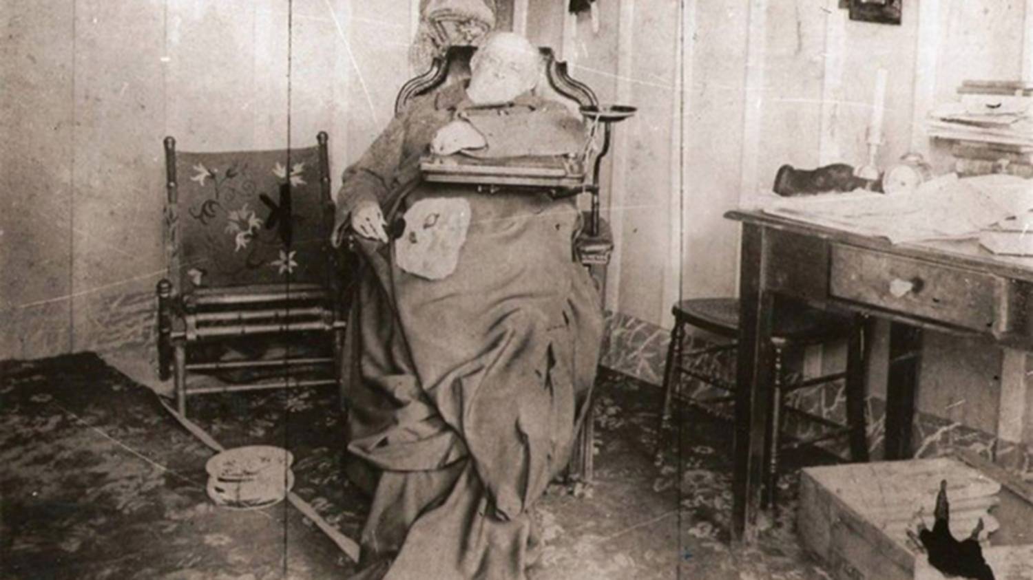 La foto póstuma de Sarmiento: una escenografía y mejor luz