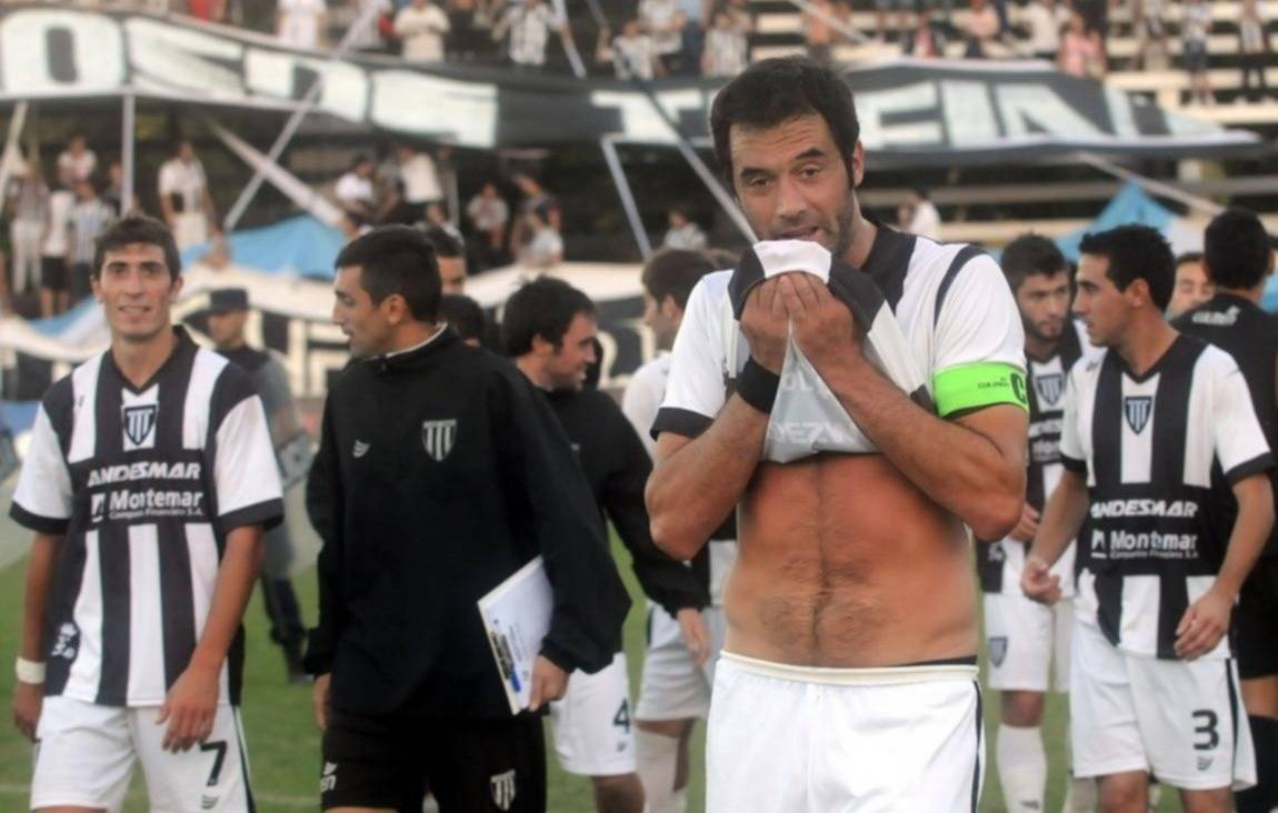 A los 42 años, Alejandro Delorte vuelve a jugar en el Federal A: ¿en ...