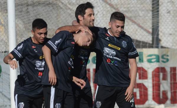 Liga del Sur: la iniciativa solidaria del club Liniers para esta ...